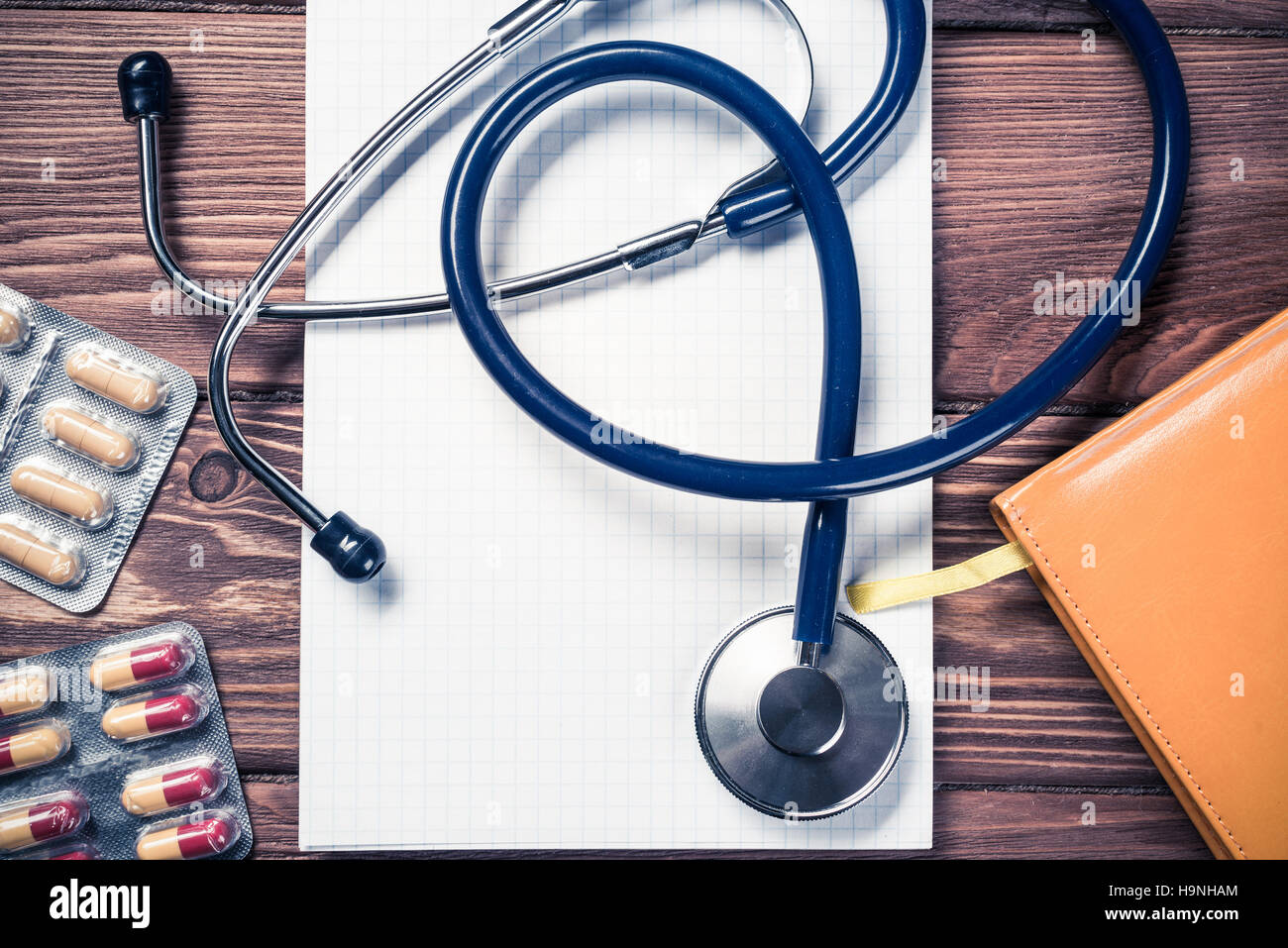 Workplace of a doctor Stock Photo - Alamy