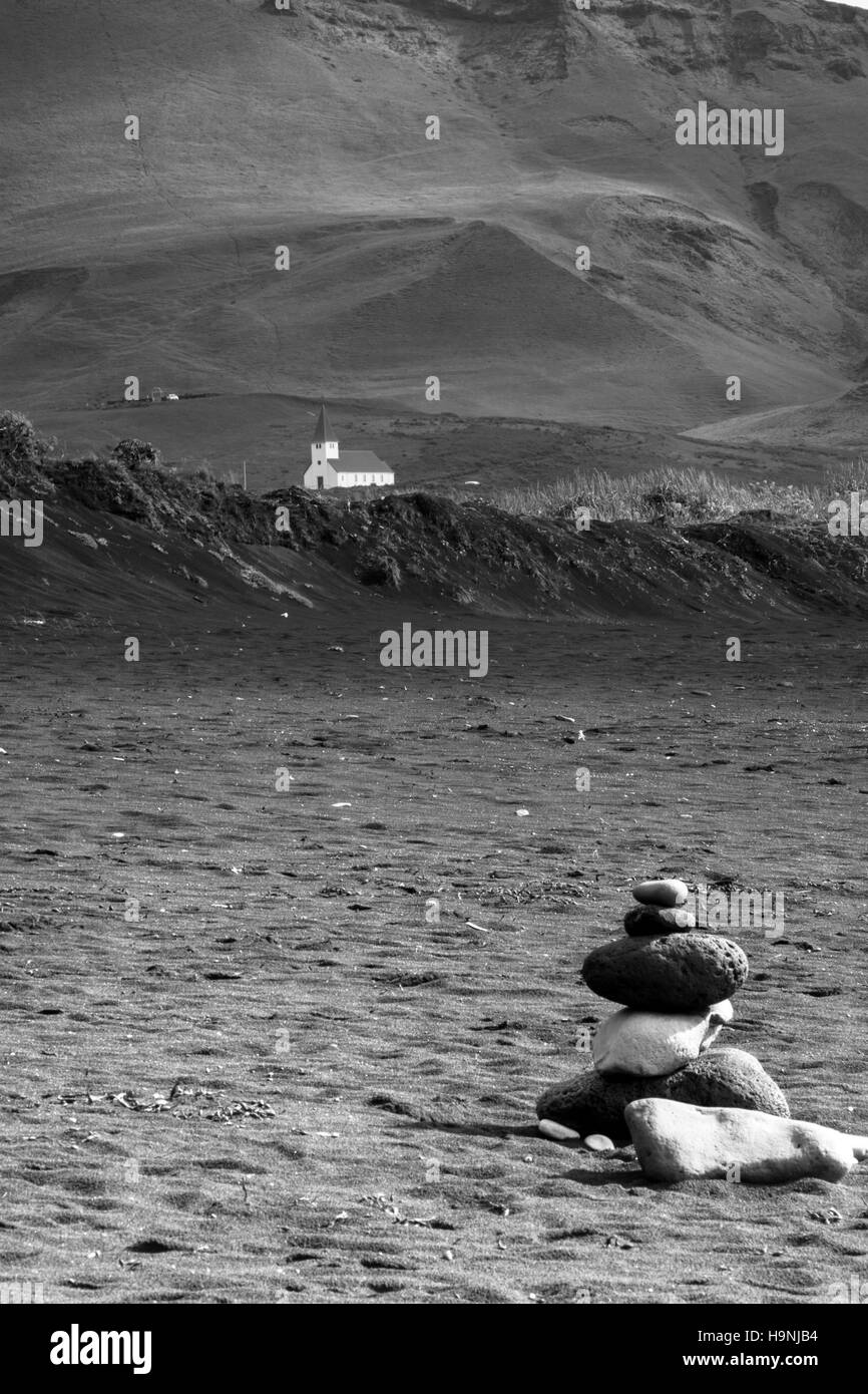 Church on the beach hi-res stock photography and images - Alamy