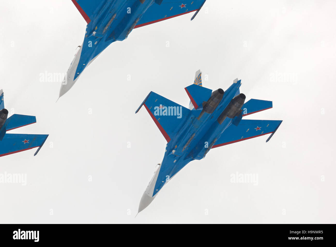 Fighter Sukhoi Su-27 in airshow Russian Knights Stock Photo - Alamy