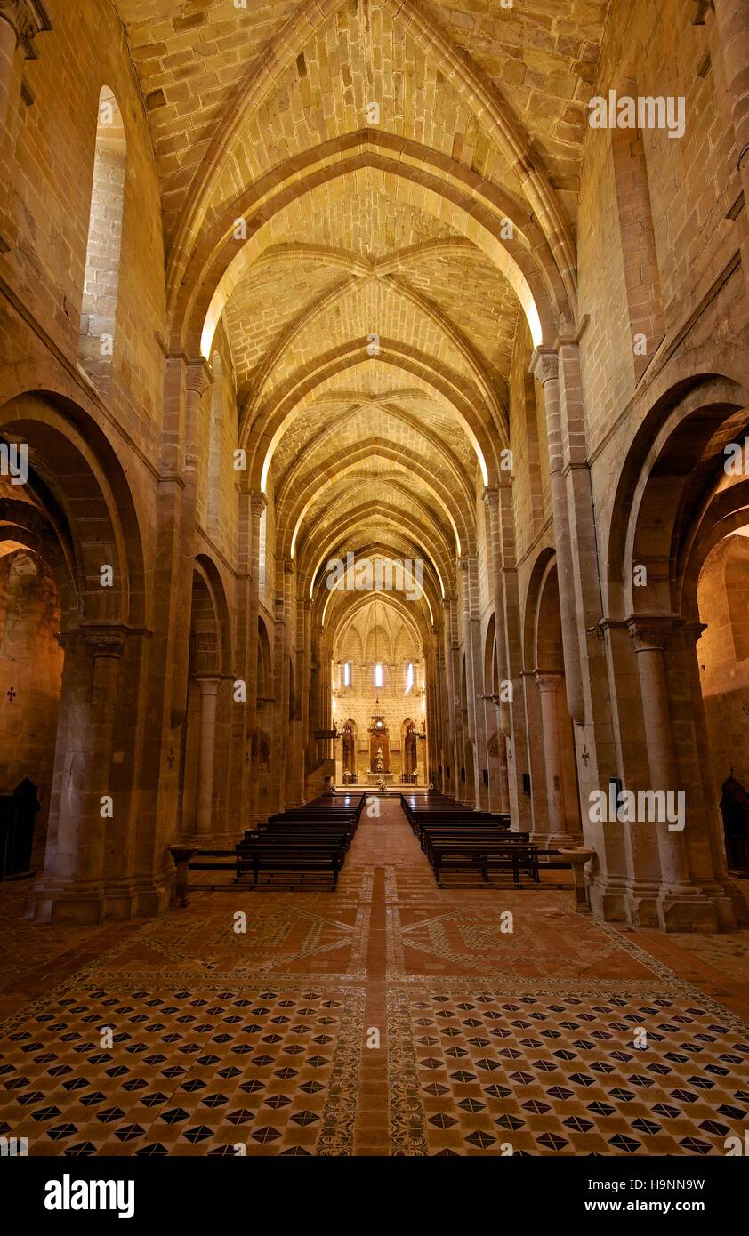 Monasterio monasterio iglesia hi-res stock photography and images - Alamy
