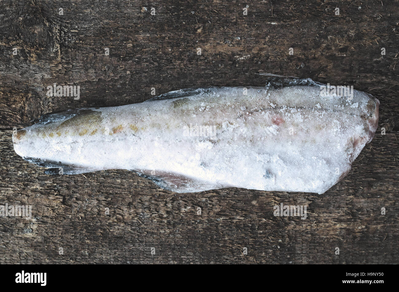 Hake fish on ice hi-res stock photography and images - Alamy