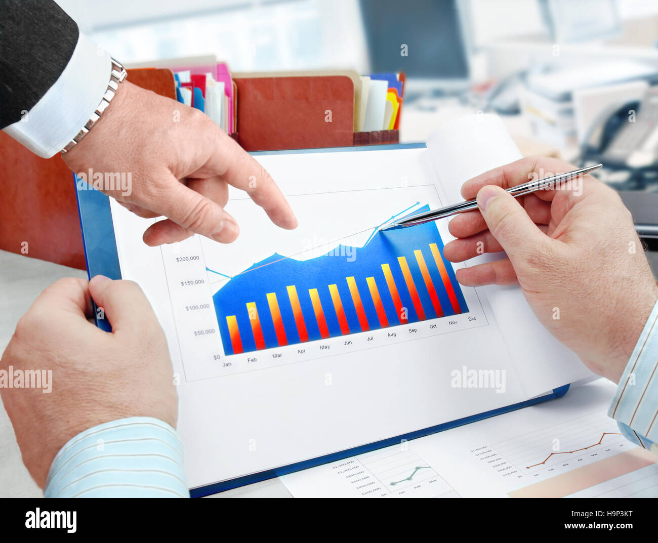 Monetary meeting hi-res stock photography and images - Alamy