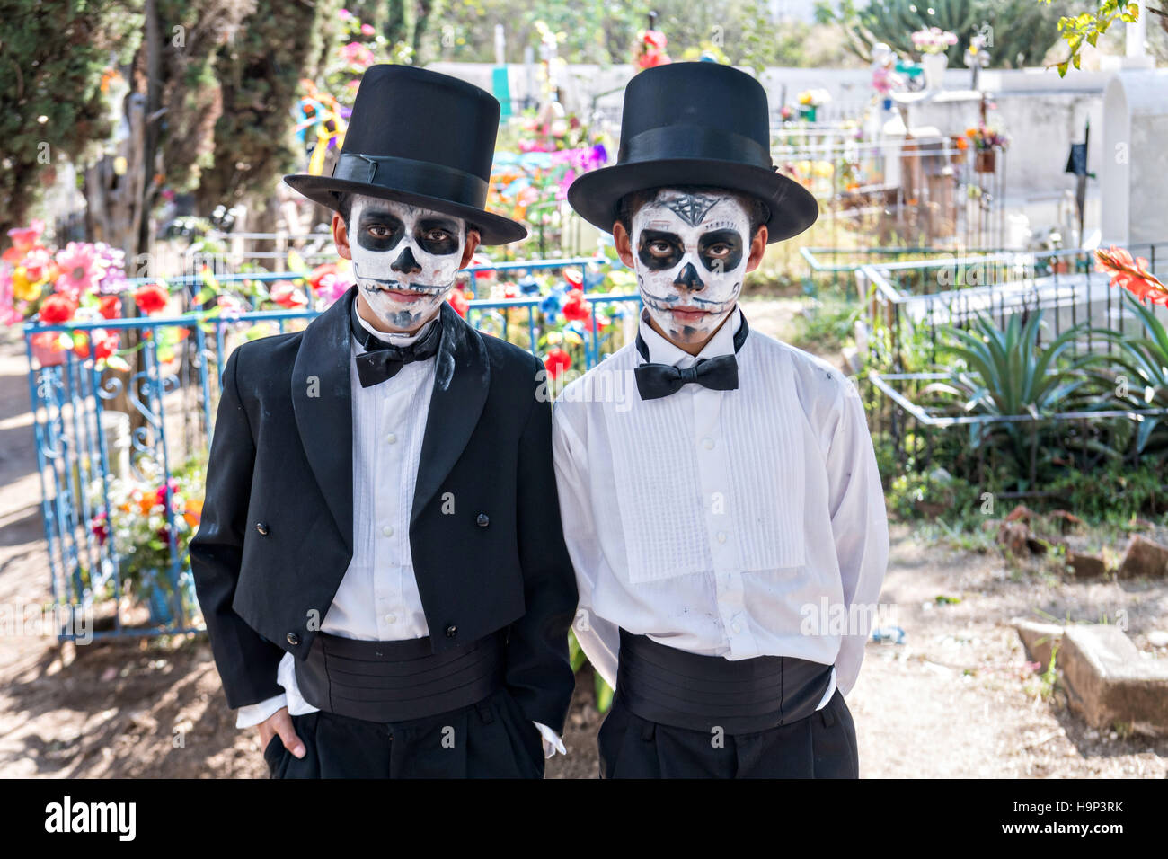 Boys skeletons costumes festival hi-res stock photography and images ...