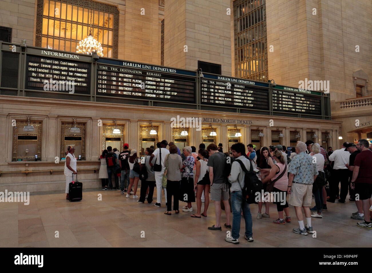Ticket windows at grand central station hi-res stock photography and ...