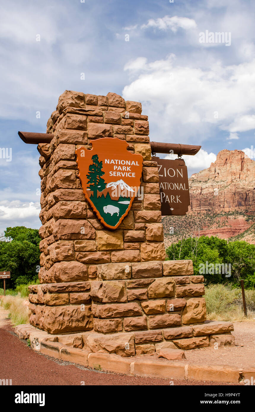 Zion National Park entrance sign, Utah, USA Stock Photo - Alamy