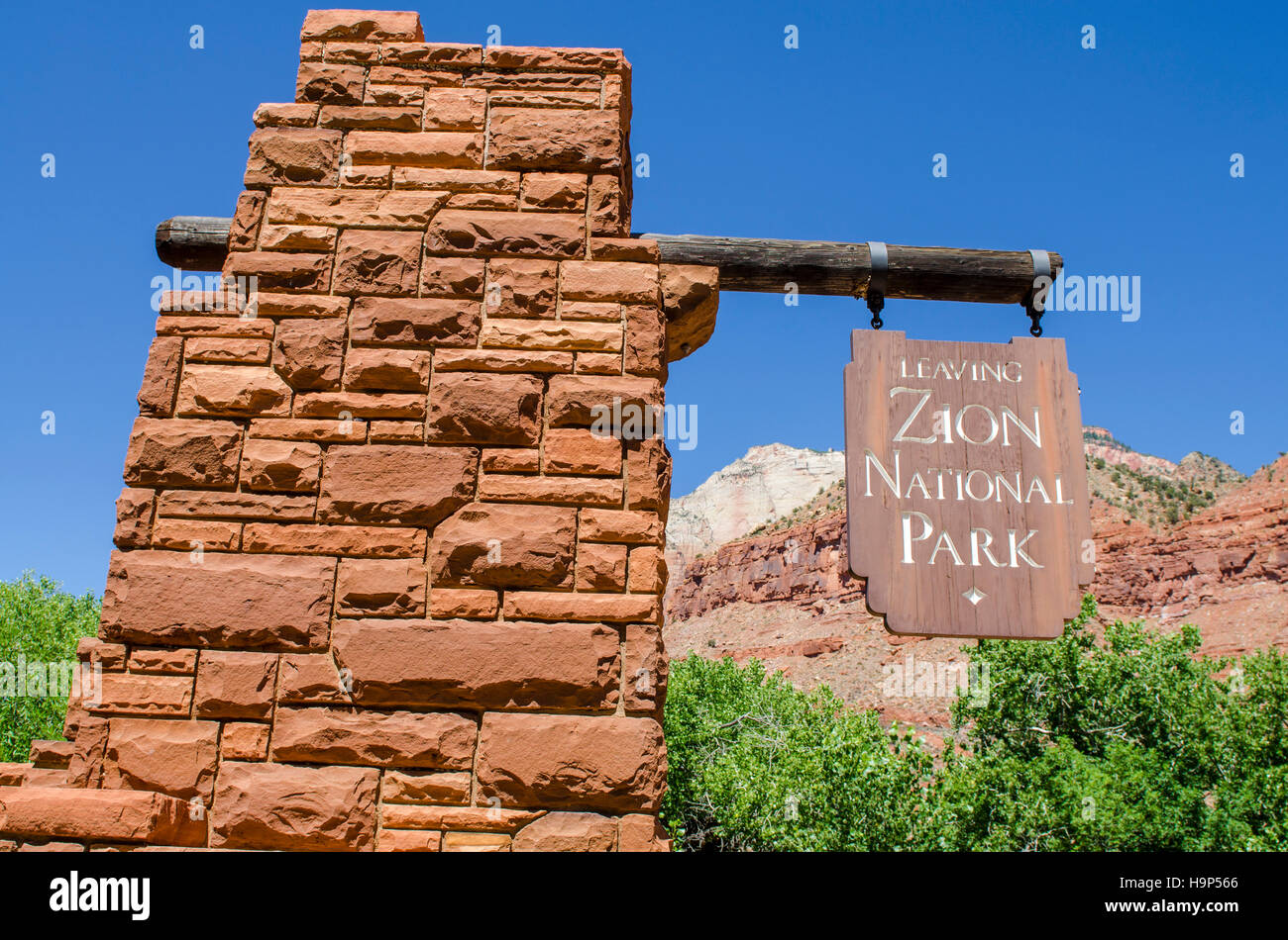 Zion National Park entrance sign, Utah, USA Stock Photo - Alamy