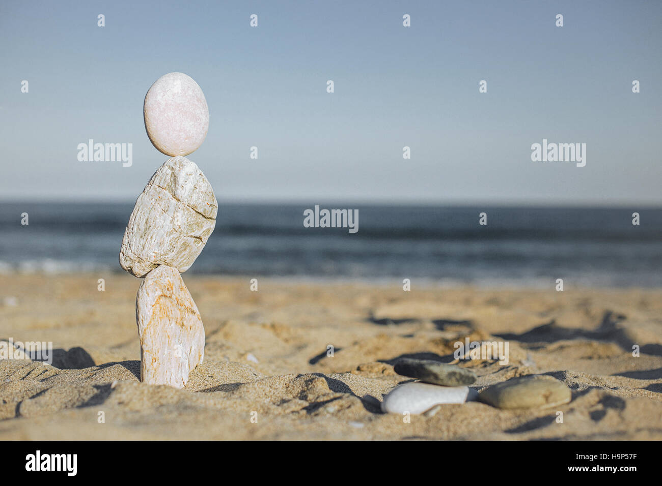 Sculpture equilibrium hi-res stock photography and images - Alamy