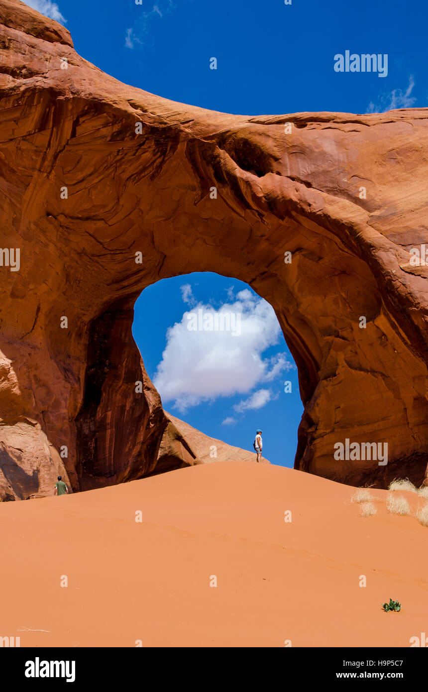 Hiking to Ear Of The Wind Arch, Monument Valley Navajo Tribal Park ...