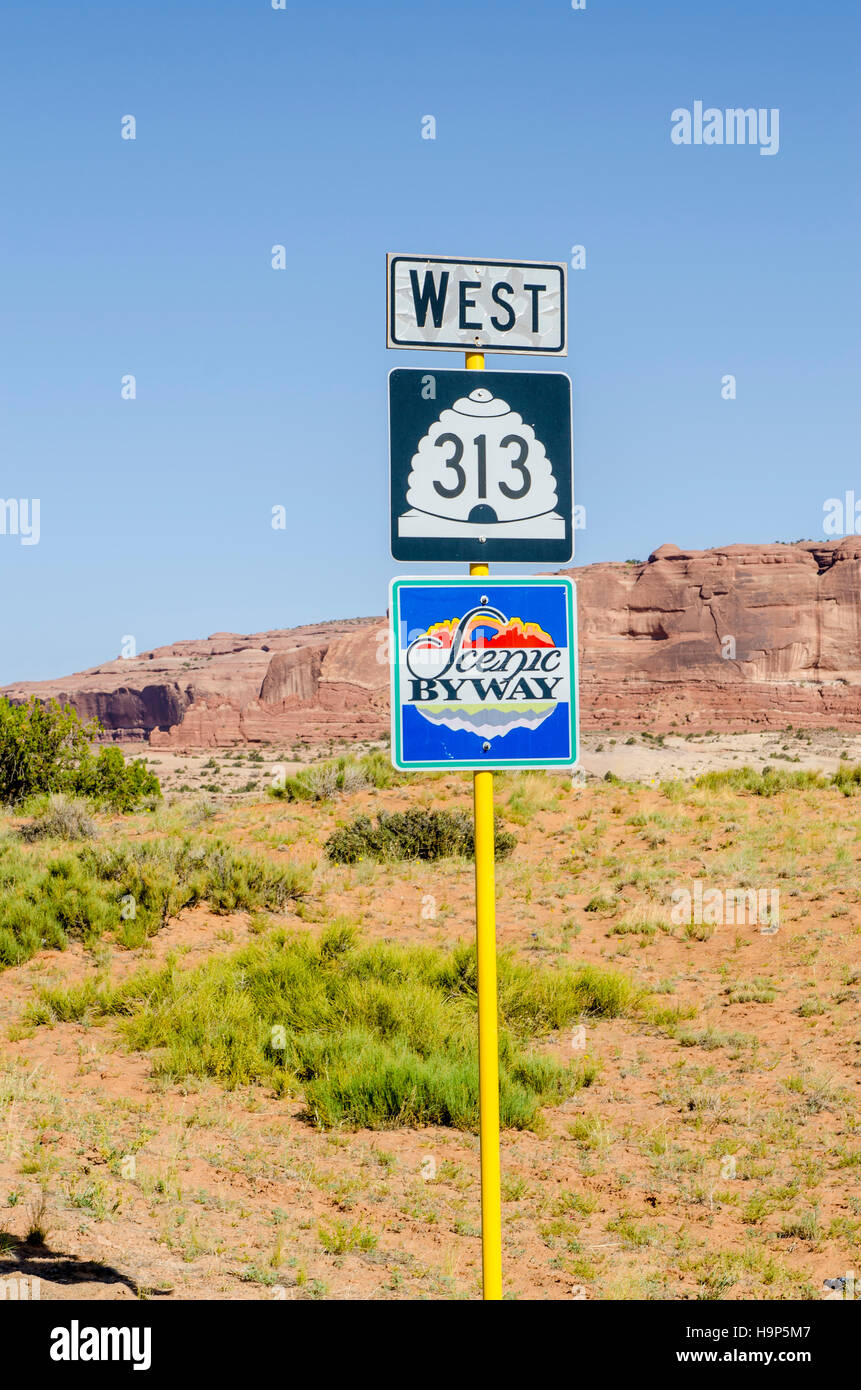 Scenic trail road sign signpost Canyonlands National Park, Utah, USA ...