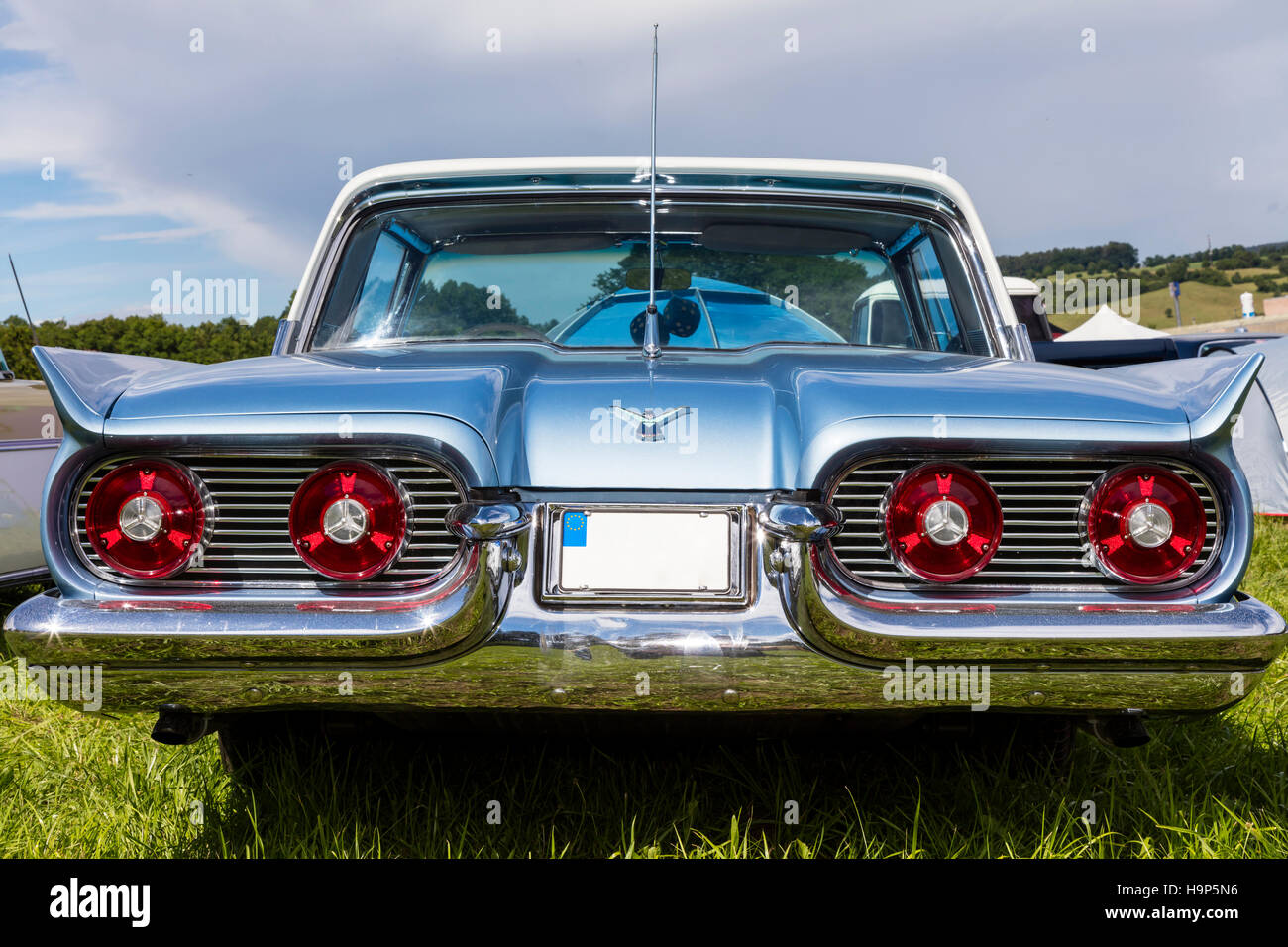 Rear view of Amerikan vintage car Stock Photo - Alamy