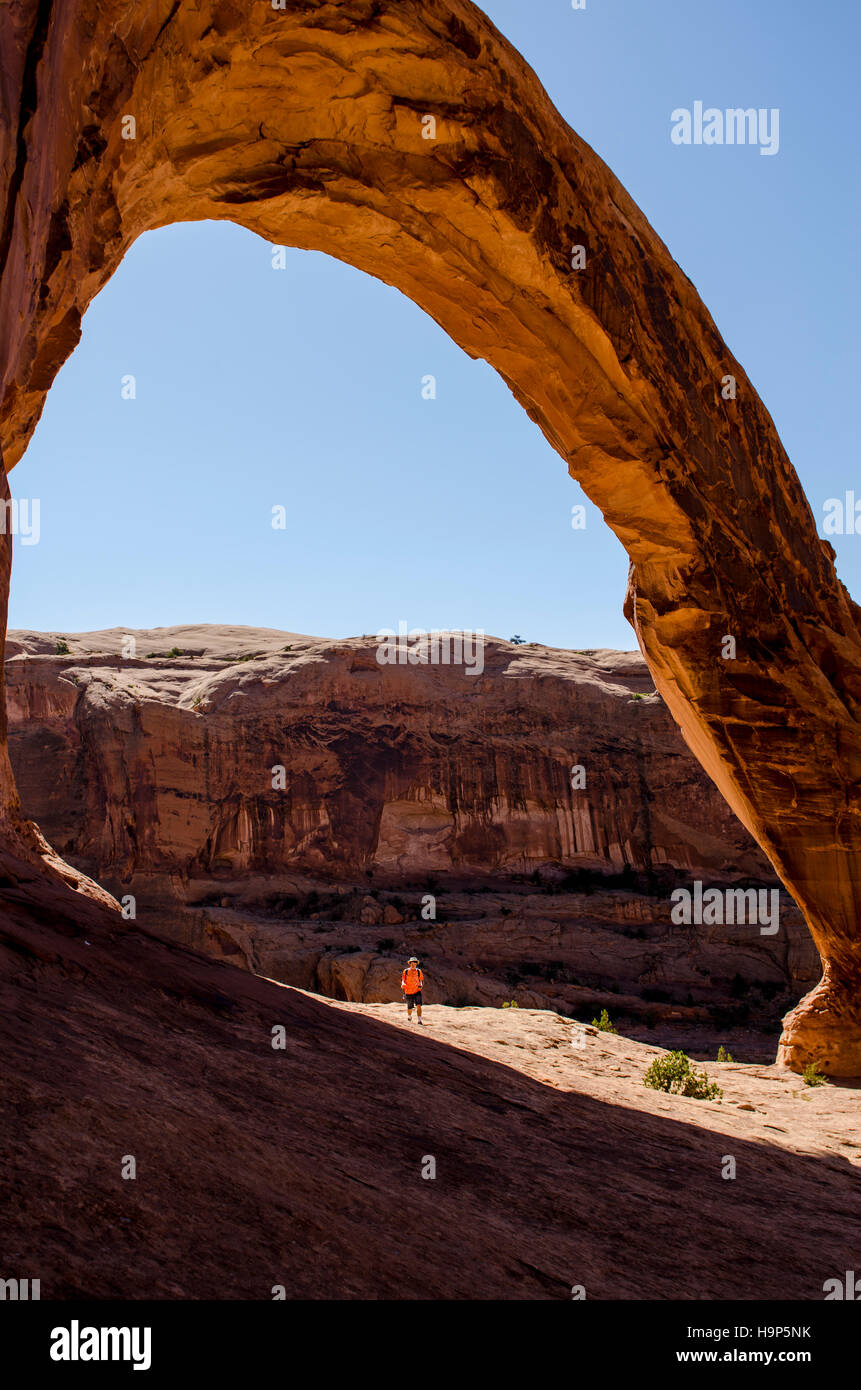 Corona arch hiking trail hi-res stock photography and images - Alamy