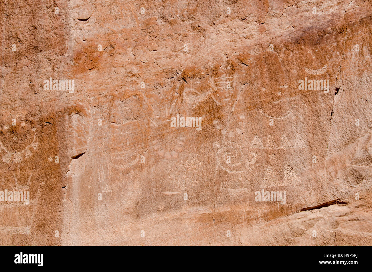 Ancient Fremont people petroglyphs, Dinosaur National Monument ...