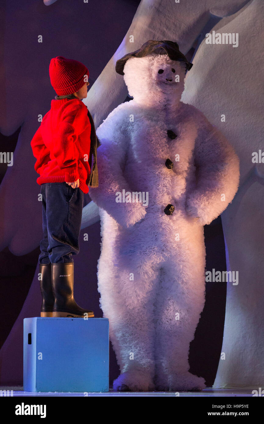 London, UK. 23 November 2016. The Snowman returns to The Peacock ...