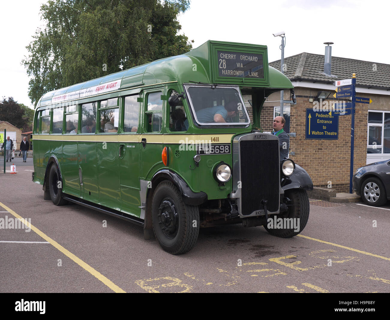 Single Decker Bus Stock Photos & Single Decker Bus Stock Images - Alamy