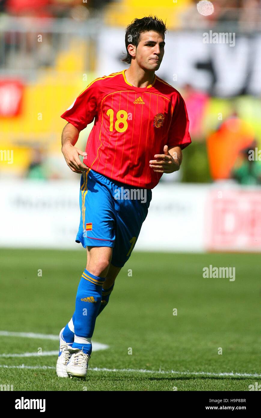 CESC FABREGAS SPAIN & ARSENAL FC FRITZ-WALTER STADIUM KAISERSLAUTEN ...
