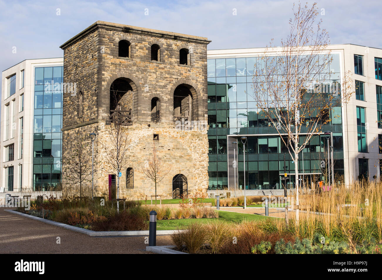 Wellington Place, Urban Quarter in Leeds, West Yorkshire Stock Photo ...