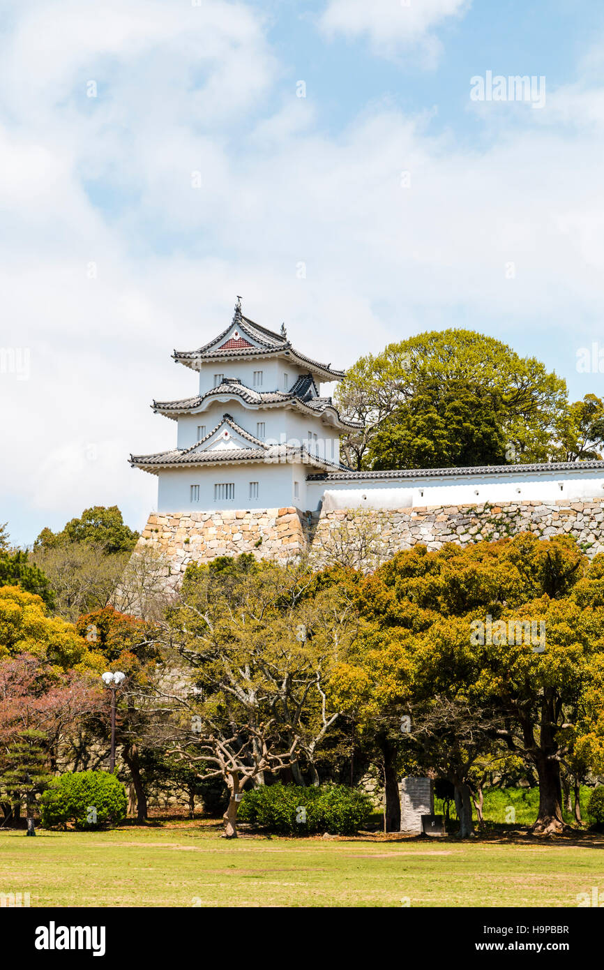 Japan, Akashi castle, AKA Kishun-jo. three-story Hitsujisaru Yagura ...