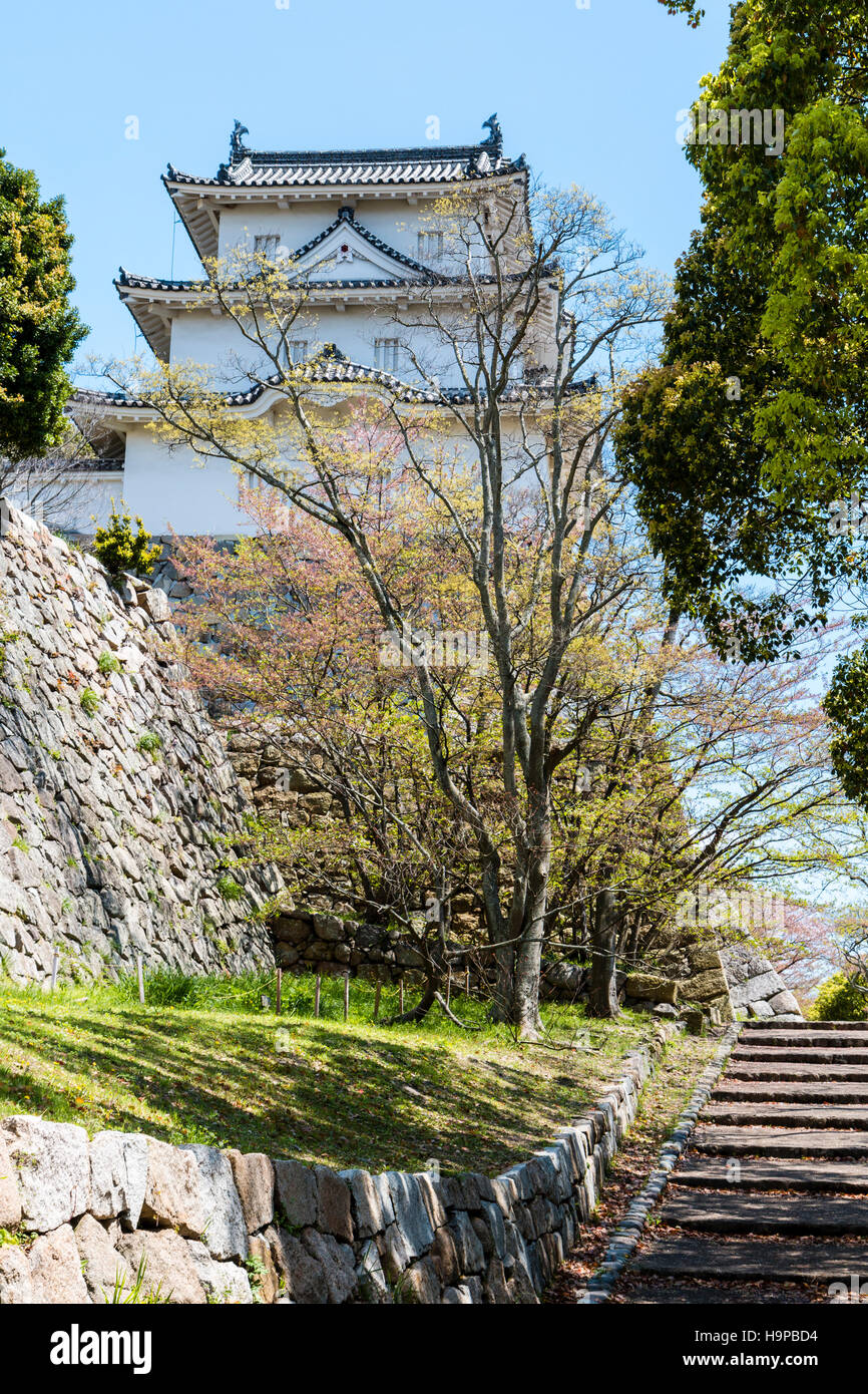 Japan, Akashi castle, AKA Kishun-jo. three-story Hitsujisaru Yagura ...