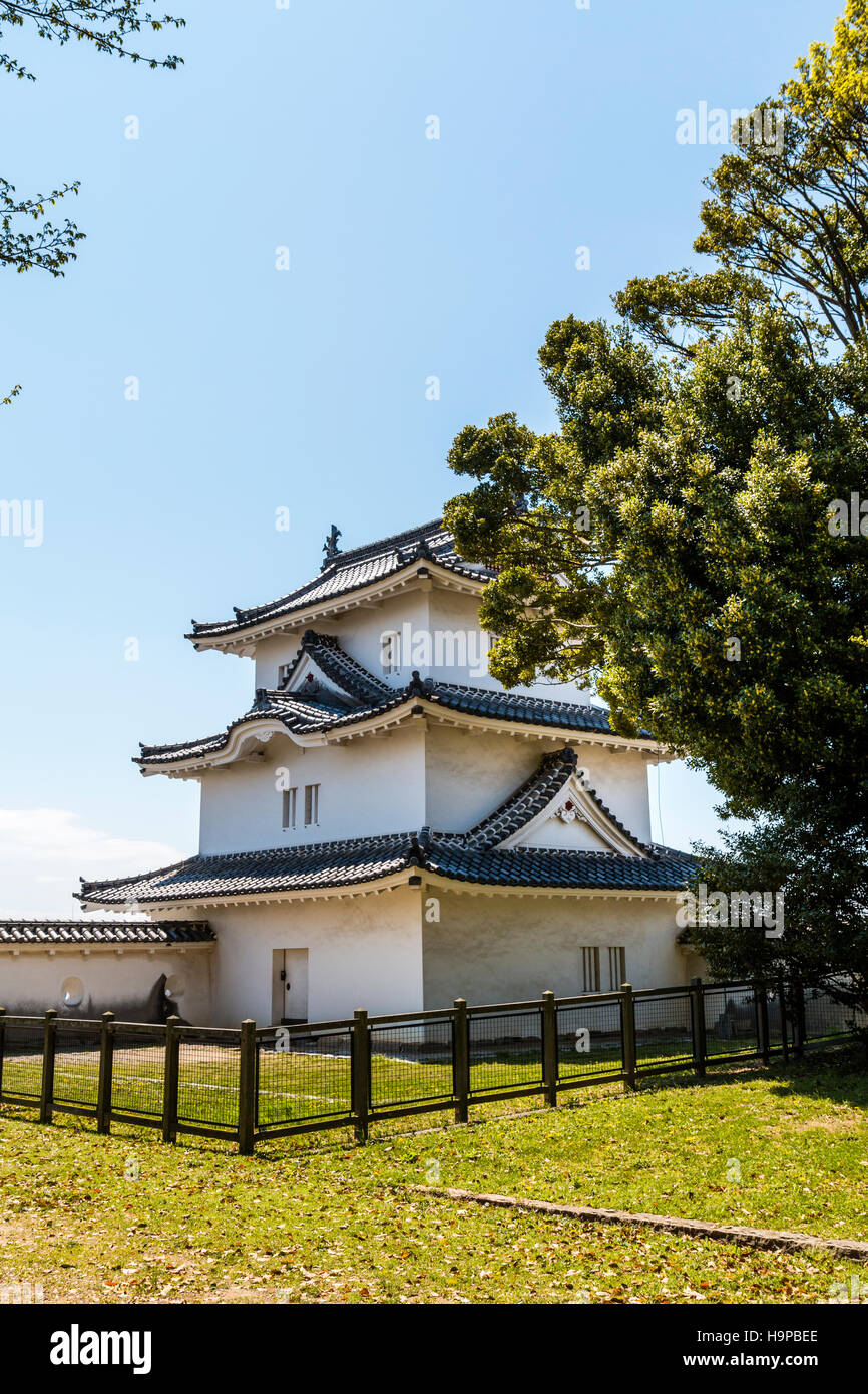 Japan, Akashi castle, AKA Kishun-jo. The three story Hitsujisaru yagura ...