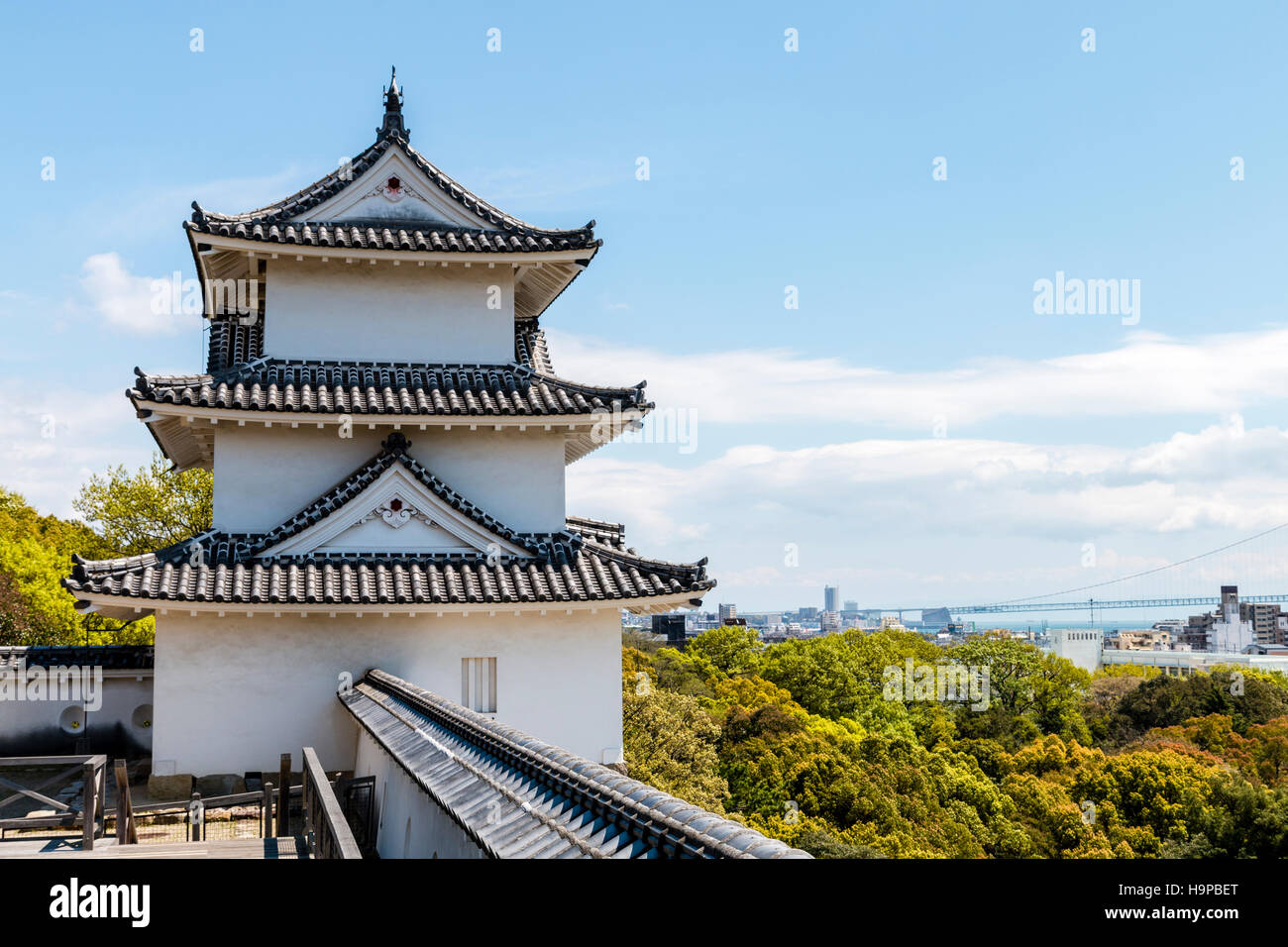 Japan, Akashi castle, AKA Kishun-jo. Shikuri white plaster wall leading ...