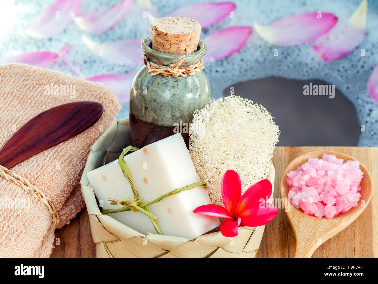 Spa and wellness treatment setup on wooden panel Stock Photo - Alamy