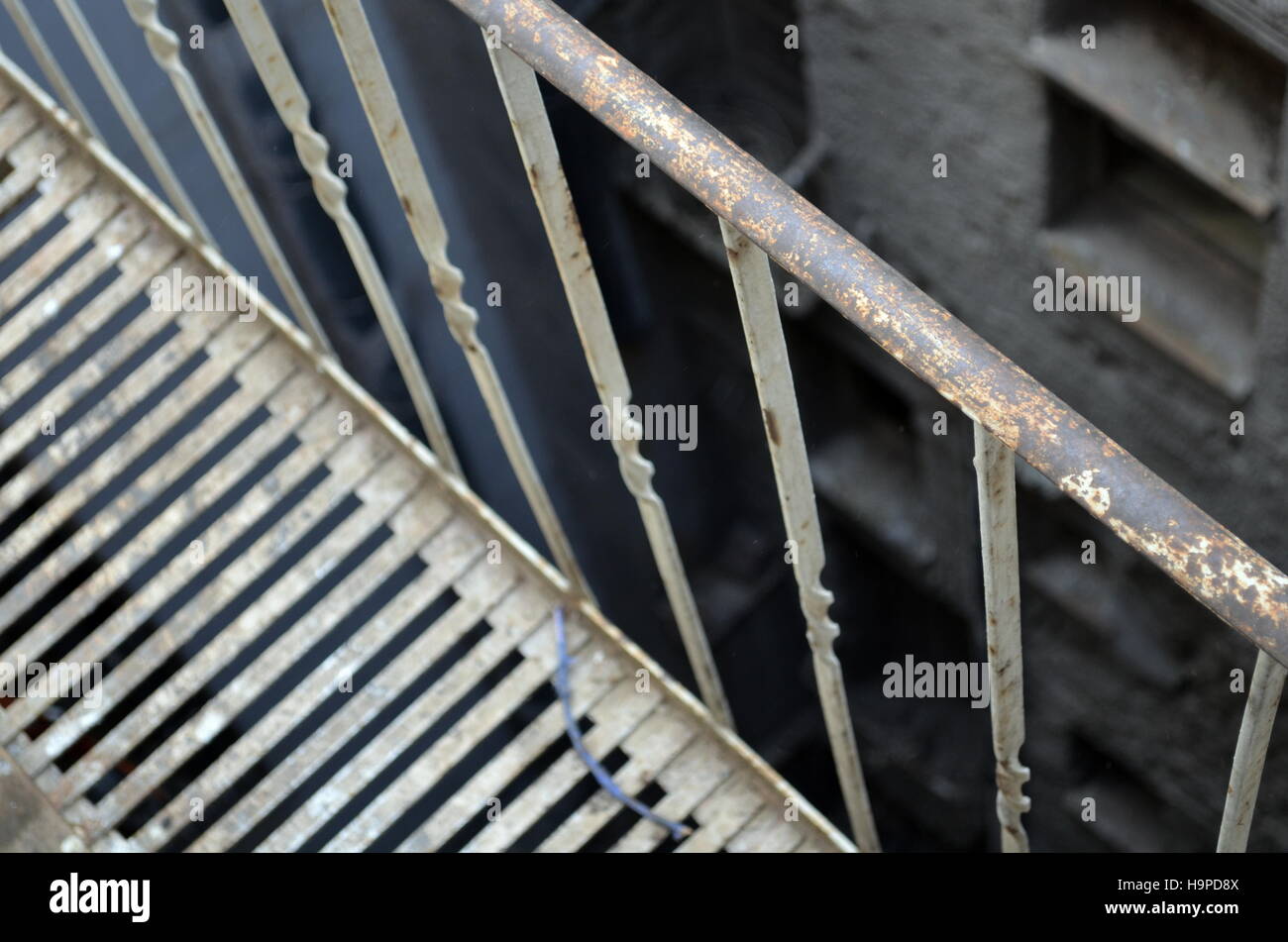 Architectural details of building structures in the city Stock Photo ...