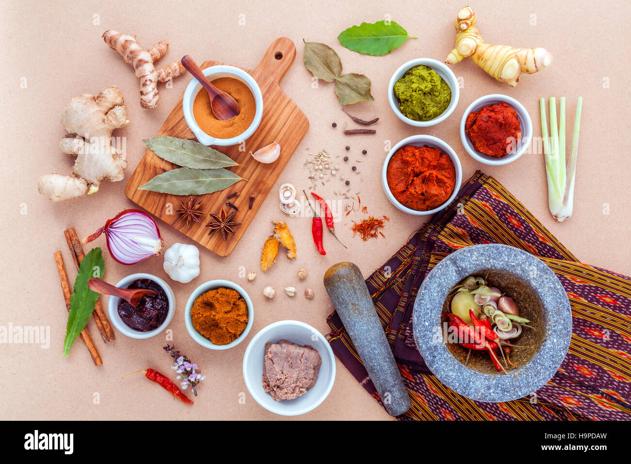 Assortment of Thai food Cooking ingredients and Paste of thai po Stock ...