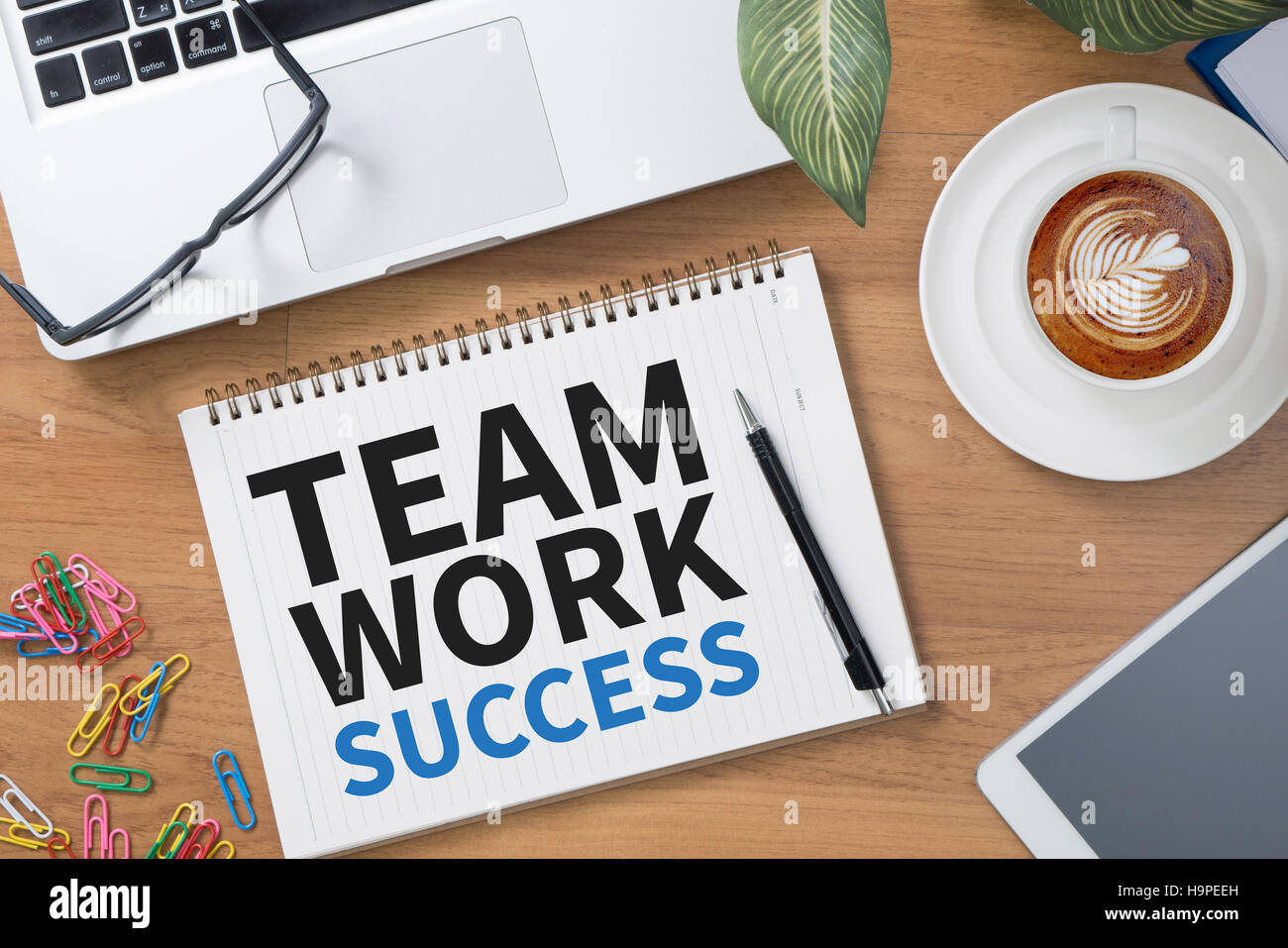 TEAMWORK SUCCESS CONCEPT Stock Photo - Alamy