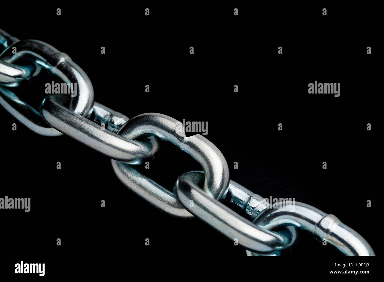 Weak links hi-res stock photography and images - Alamy