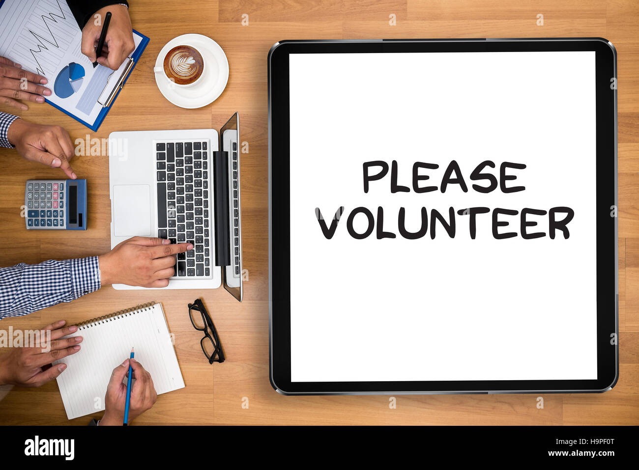 Volunteer desk hi-res stock photography and images - Alamy