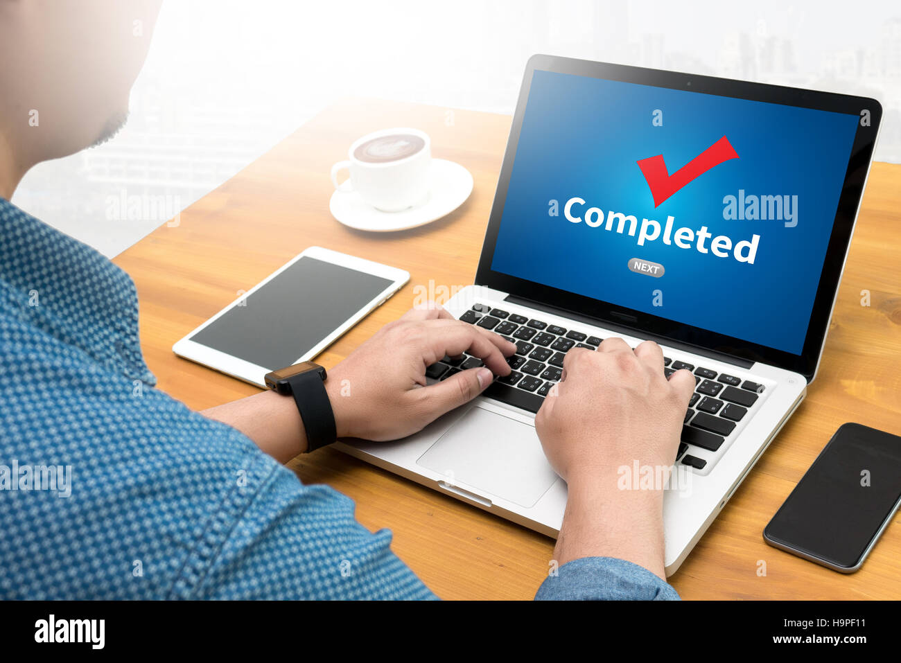 Transaction completed hi-res stock photography and images - Alamy