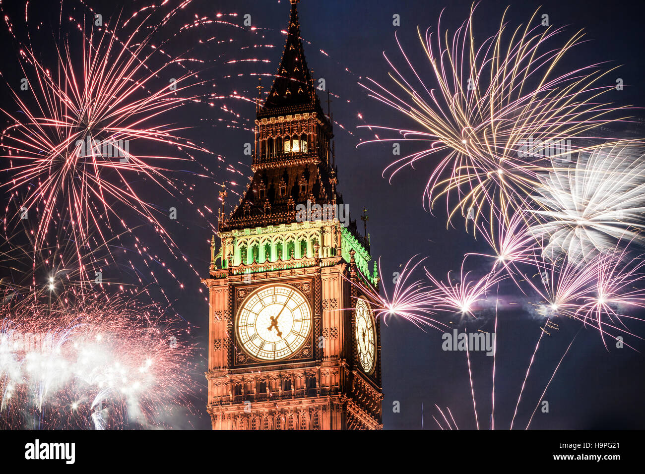 Big ben midnight hi-res stock photography and images - Alamy