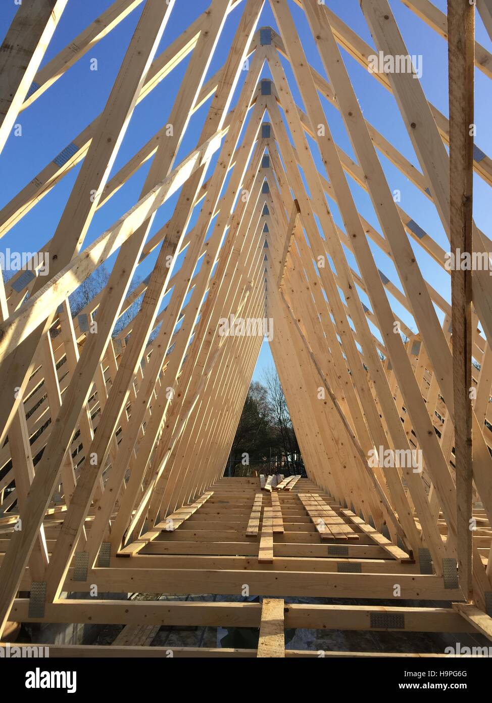 Truss architecture hi-res stock photography and images - Alamy