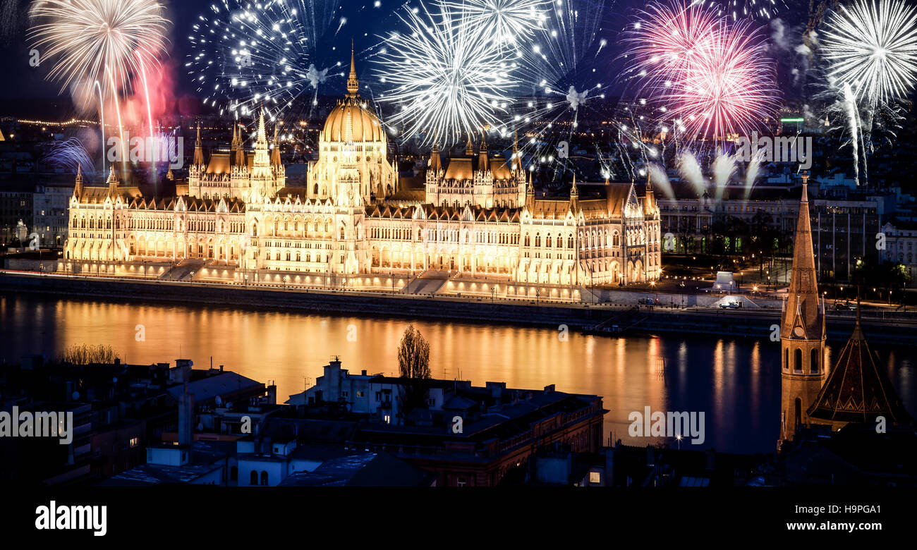 Fireworks and Hungarian parliament, Budapest Stock Photo - Alamy