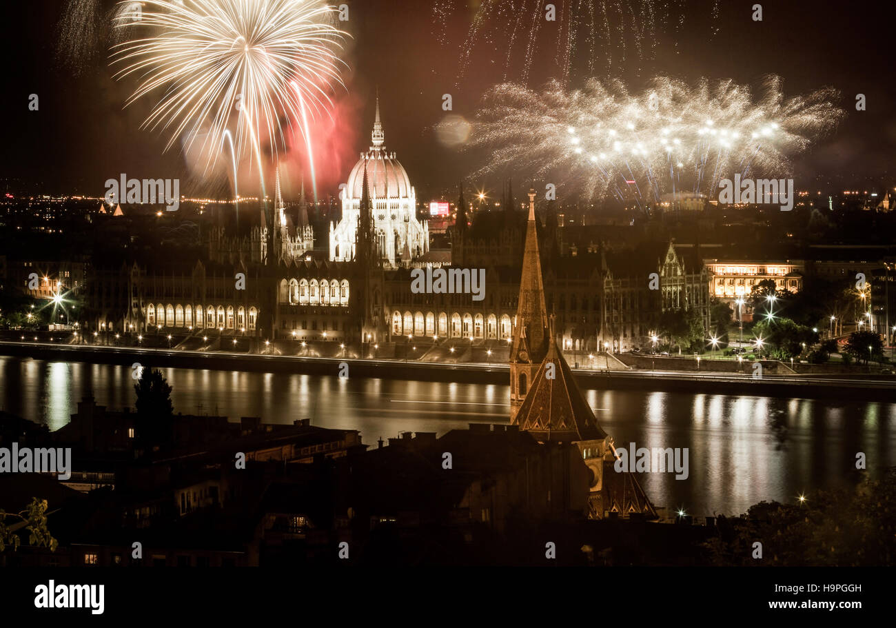 Budapest fireworks hi-res stock photography and images - Alamy