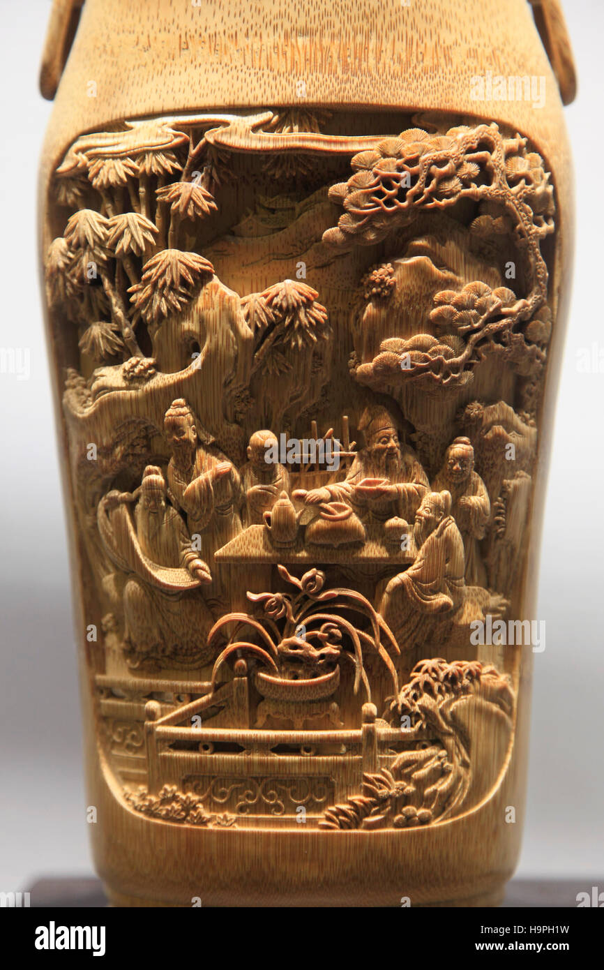 Wood carving shop hi-res stock photography and images - Alamy