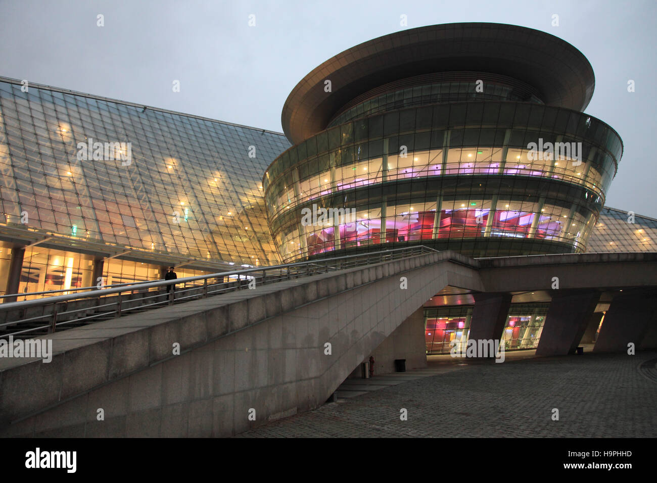 Hangzhou grand théâtre hi-res stock photography and images - Alamy