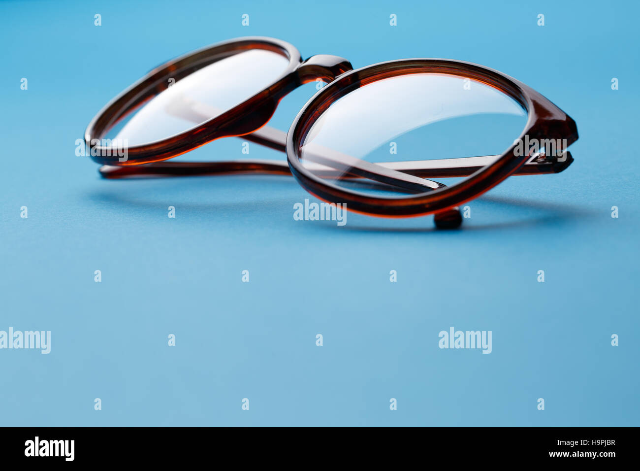Spectacles close up hi-res stock photography and images - Alamy