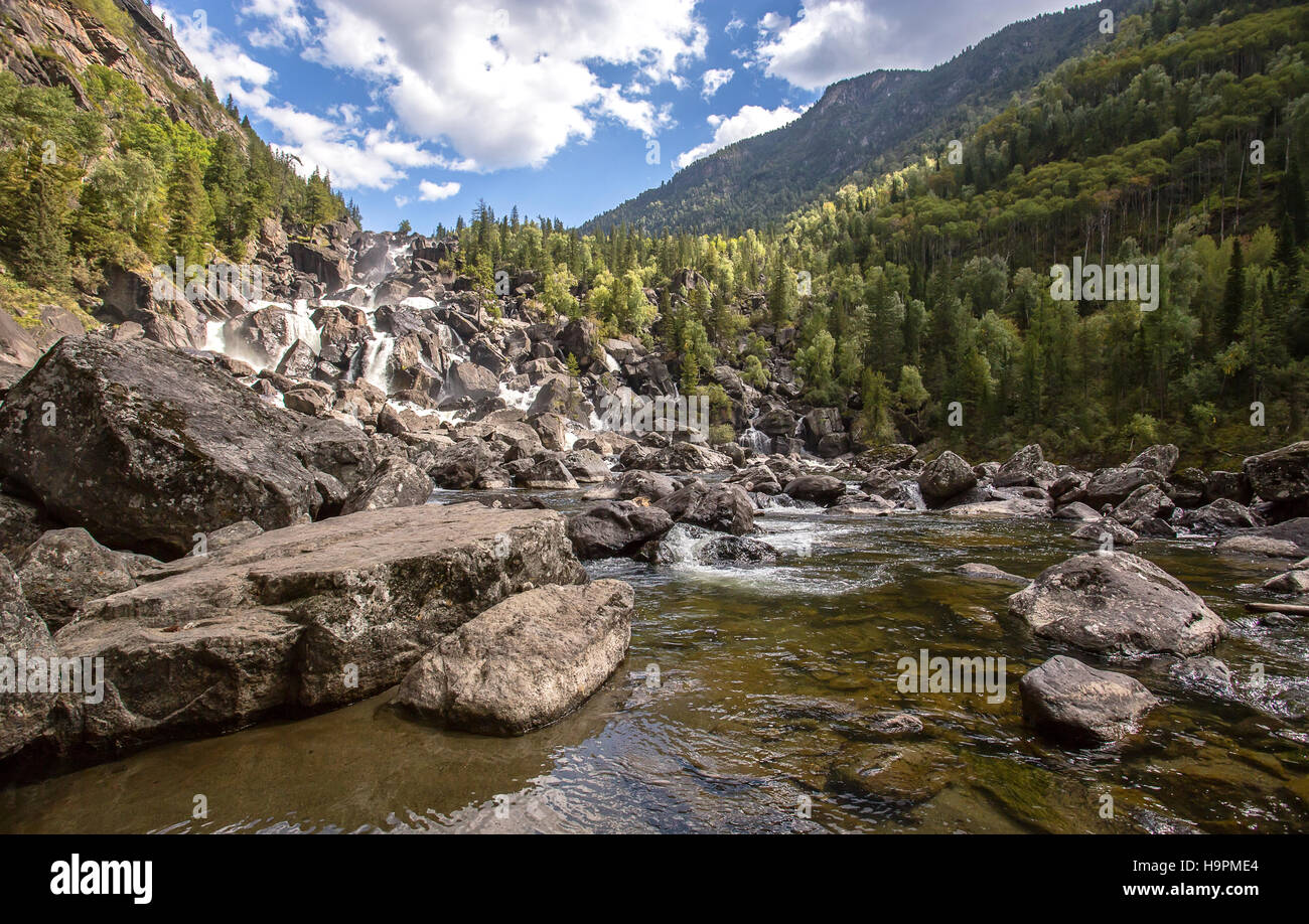 Uchar waterfall hi-res stock photography and images - Alamy