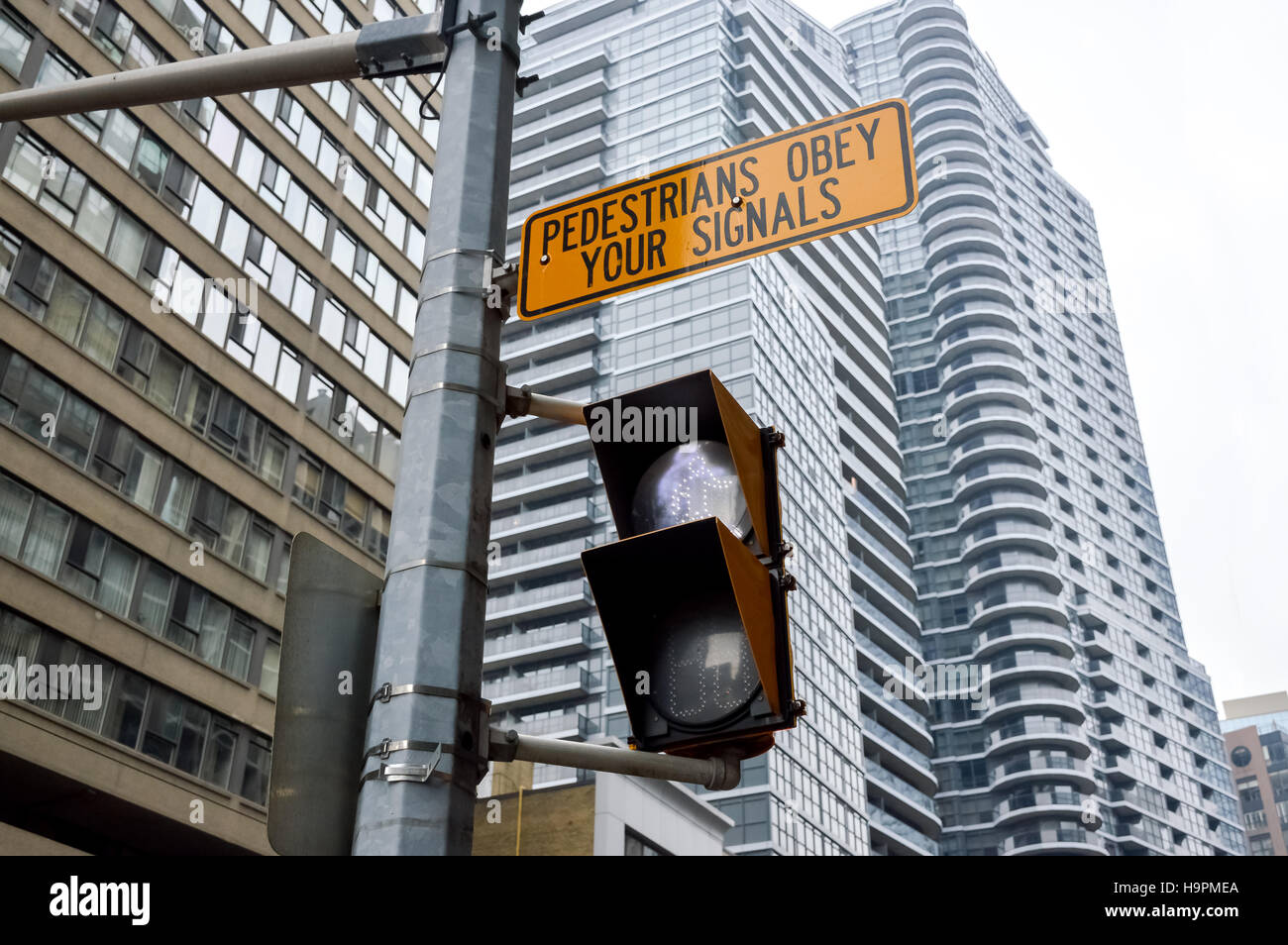 Toronto, Canada - November 16, 2016: Traffic light in Toronto downtown ...