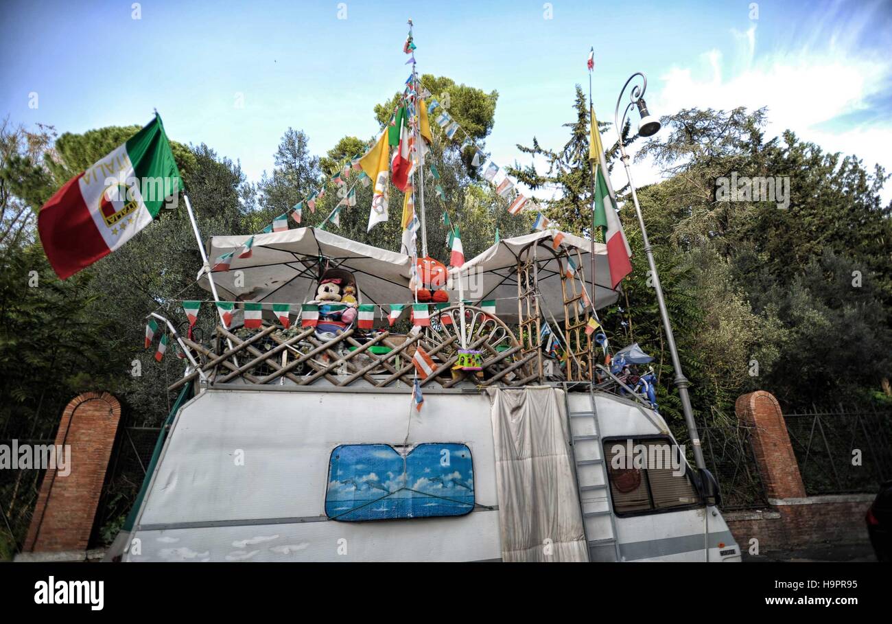 Degradation of camps and rough sleepers in the subways of Rome, Italy ...