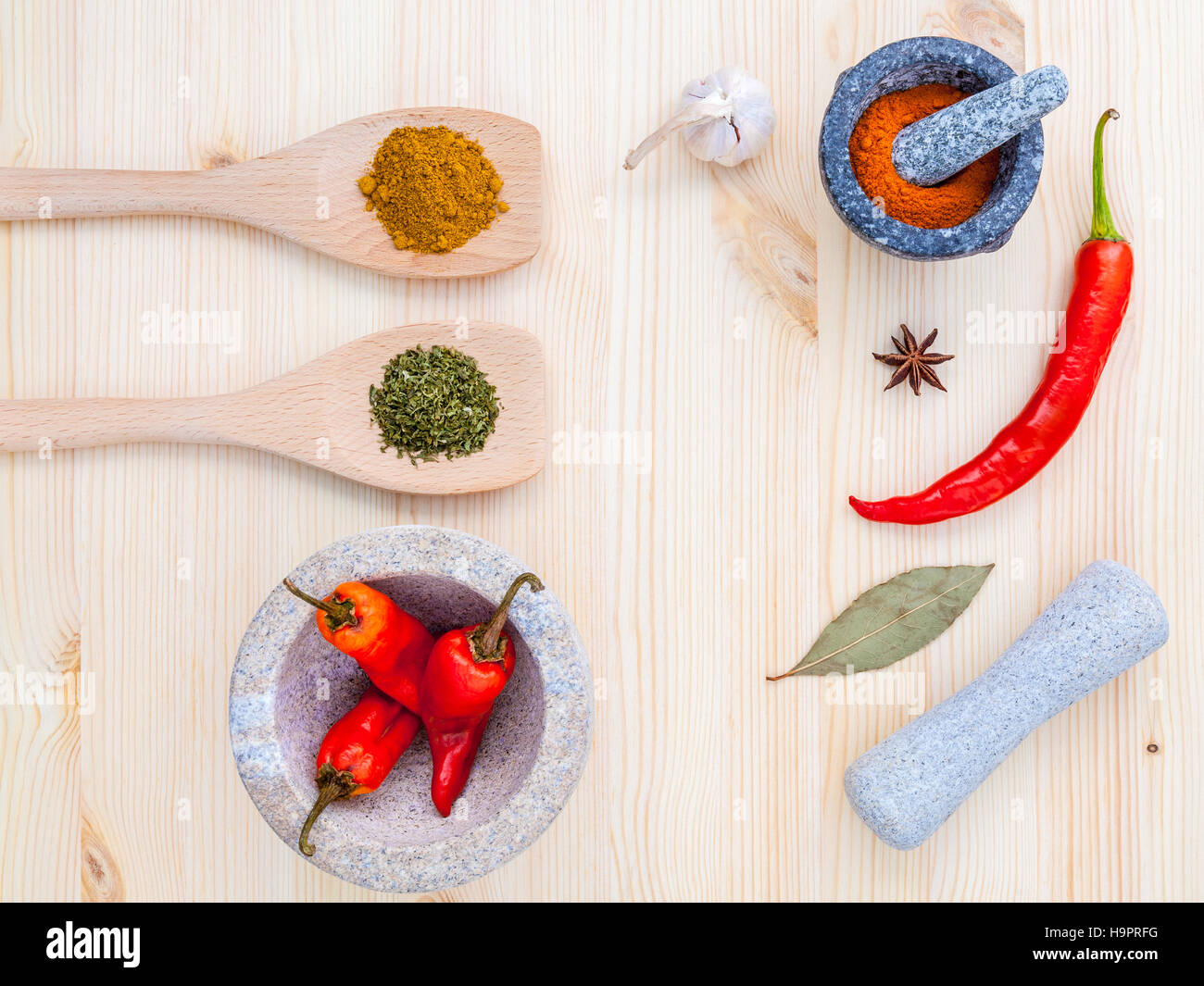 Food Cooking ingredients. Dried Spices herb bay leaves,turmeric Stock ...