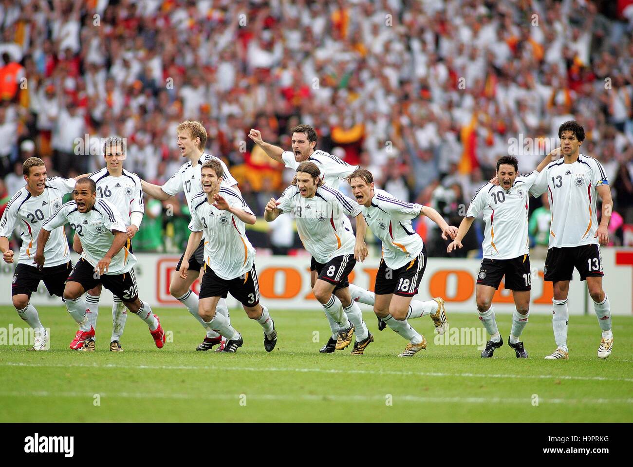 30 june 2006 hi-res stock photography and images - Alamy