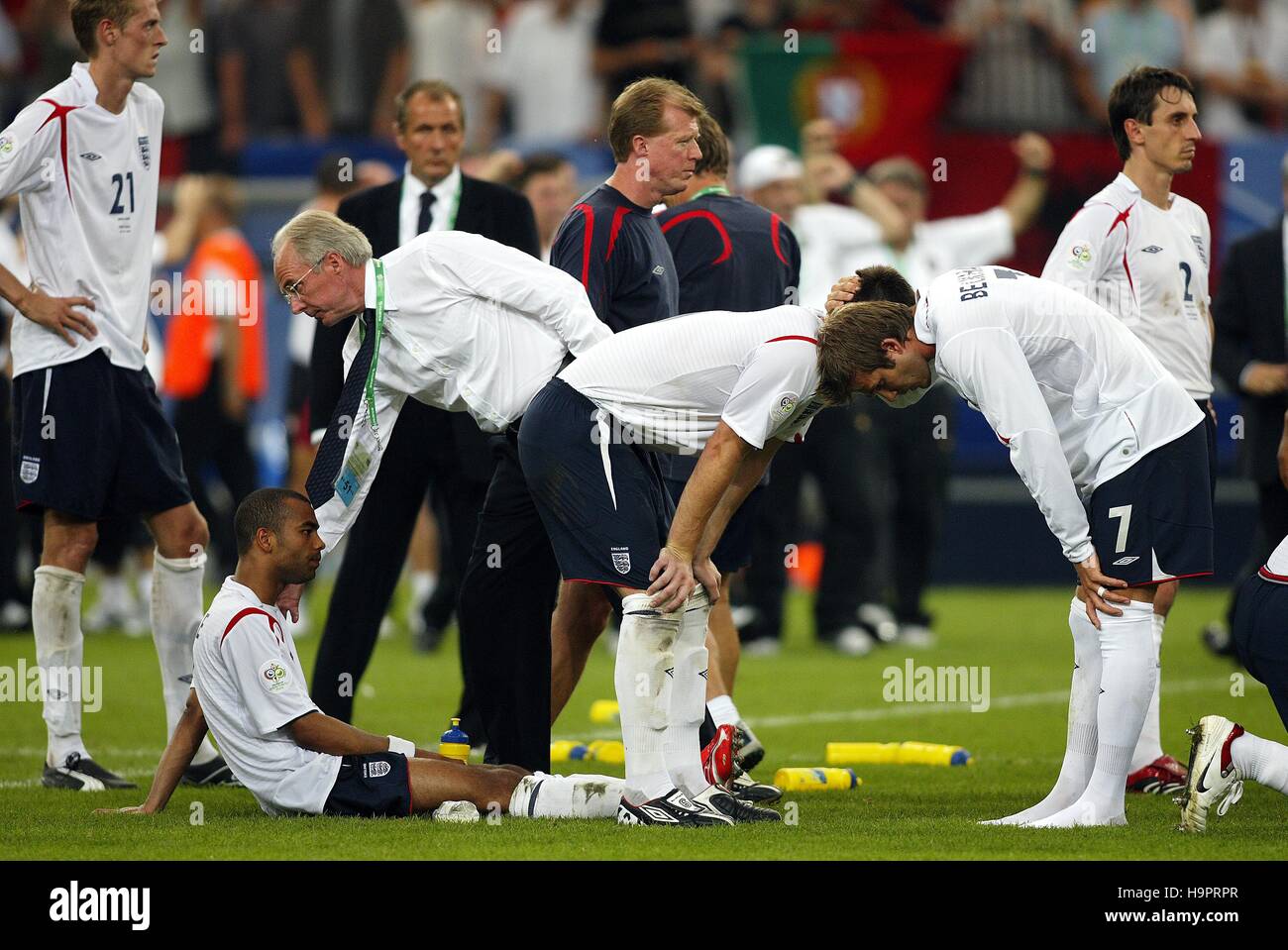 COLE ERIKSSON TERRY BECKHAM ENGLAND V PORTUGAL AUFSCHALKE ARENA ...