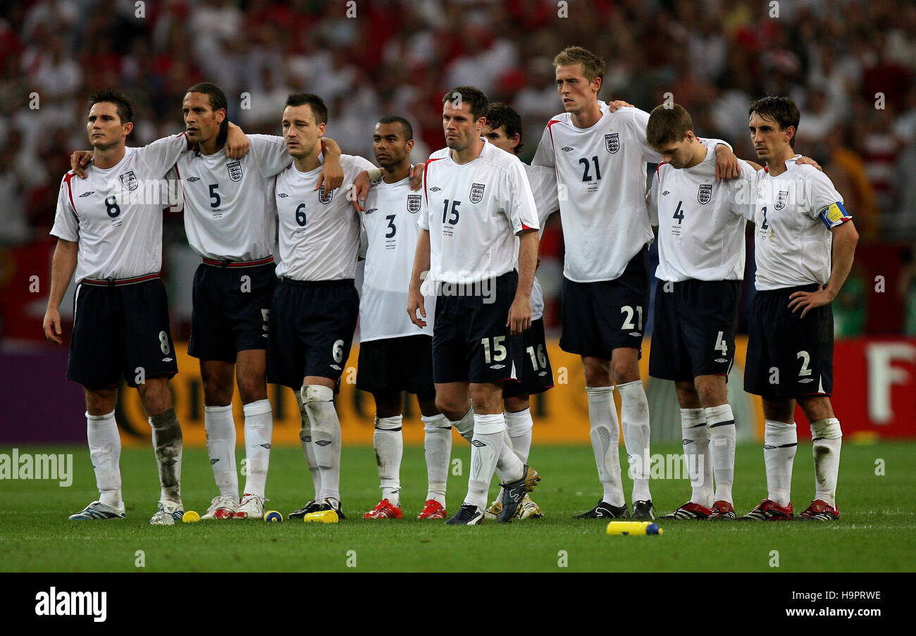 Portugal and peter crouch hi-res stock photography and images - Alamy