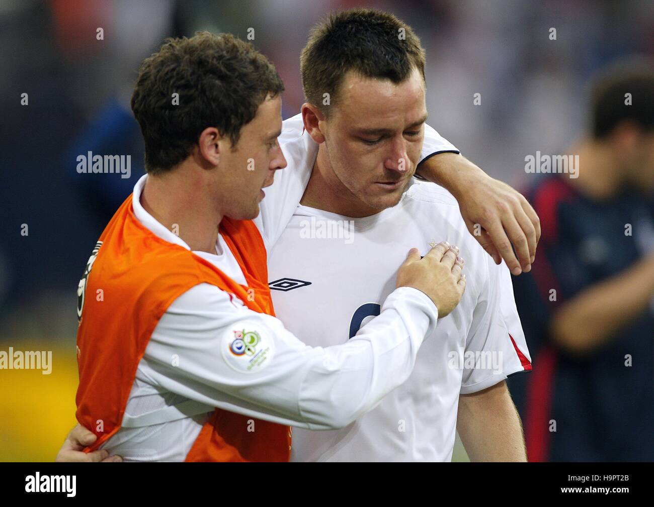 WAYNE BRIDGE & JOHN TERRY ENGLAND V PORTUGAL WORLD CUP AUFSCHALKE ARENA ...