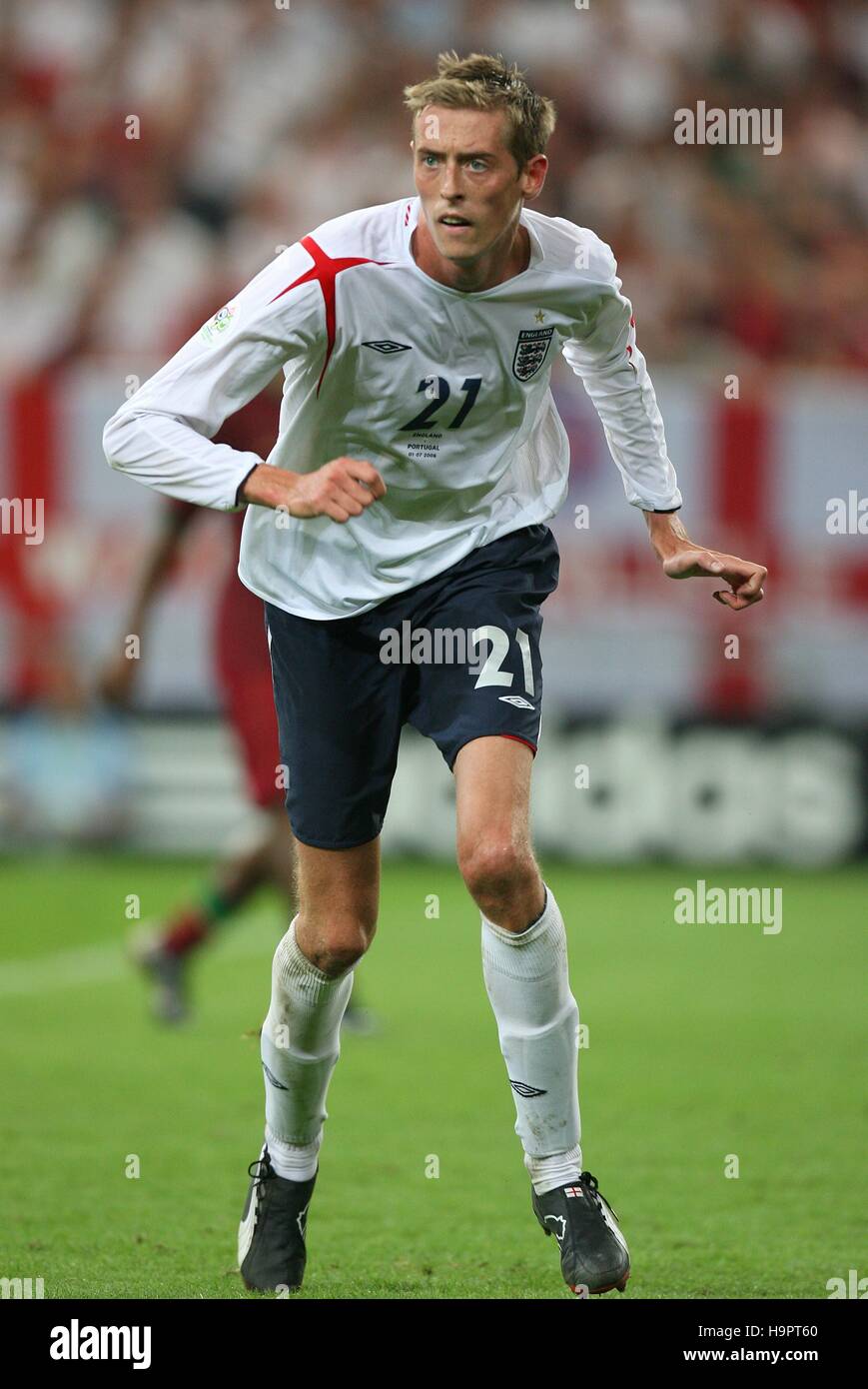 PETER CROUCH ENGLAND & LIVERPOOL FC WORLD CUP AUFSCHALKE ARENA GELSENKIRCHEN GERMANY 01 July ...