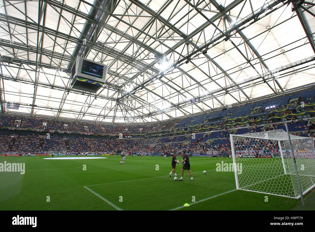 General view aufschalke arena hi-res stock photography and images - Alamy