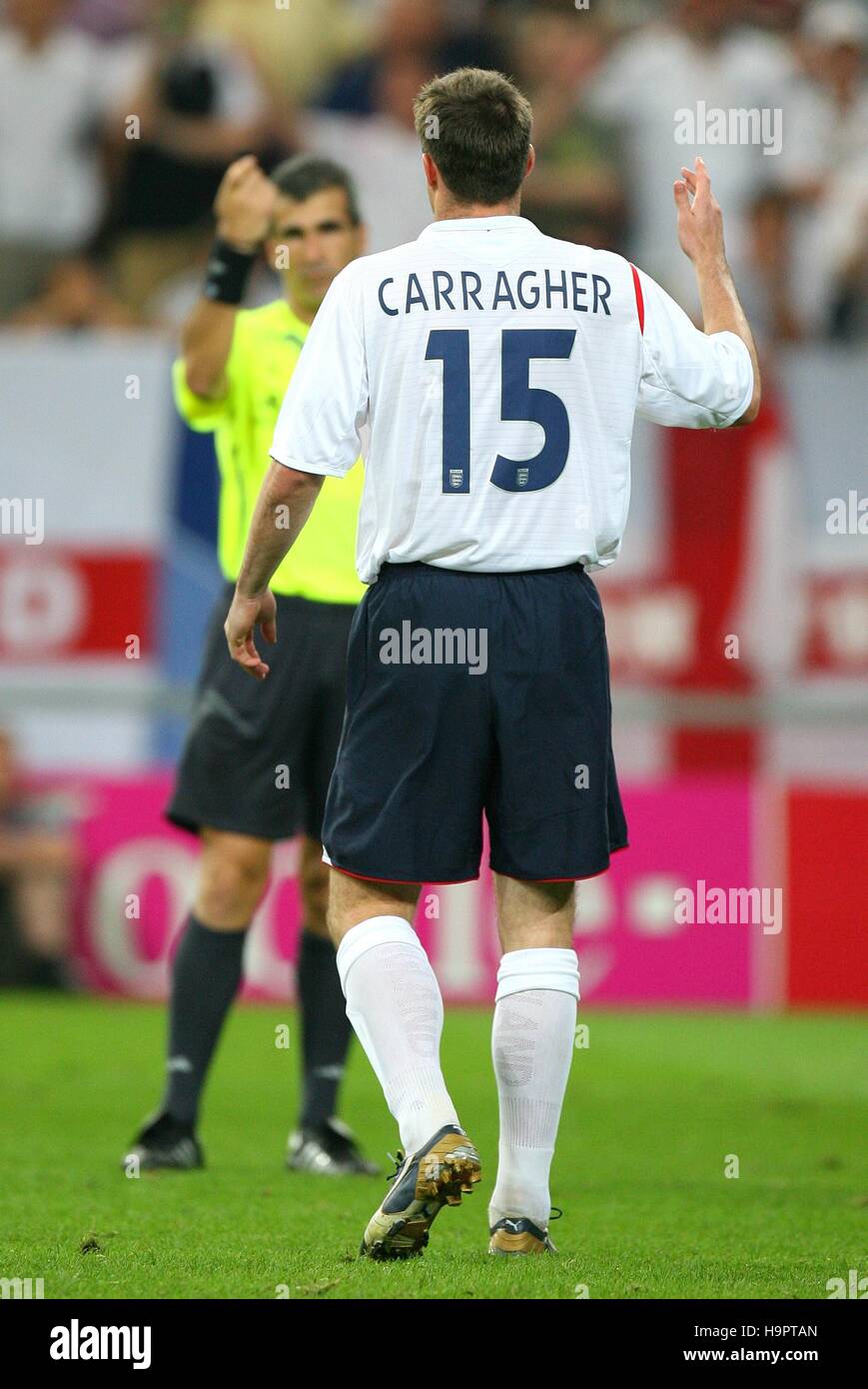 JAMIE CARRAGHER ENGLAND & LIVERPOOL FC WORLD CUP AUFSCHALKE ARENA GELSENKIRCHEN GERMANY 01 July ...