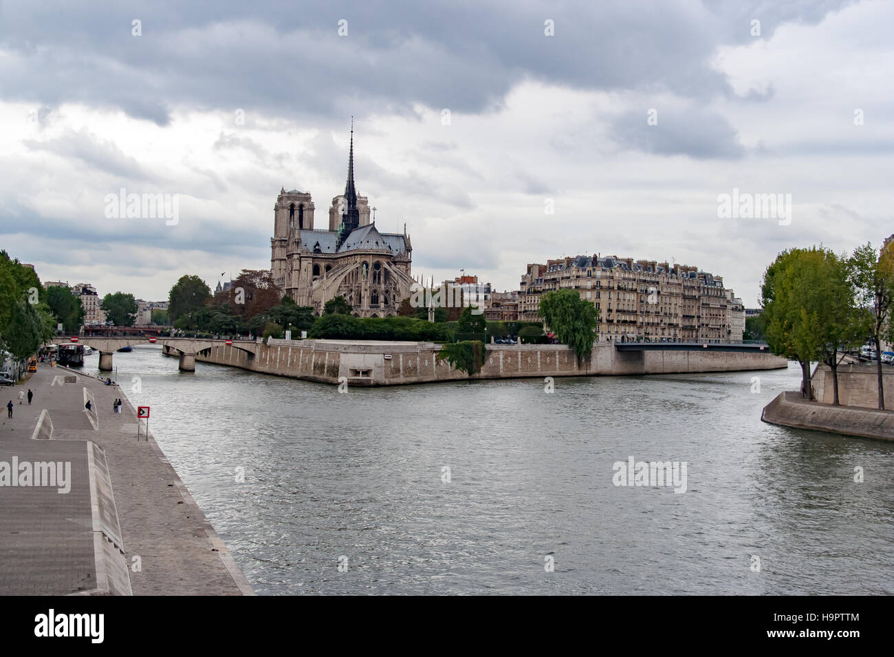 Views of buildings, monuments and famous places in Paris, from the ...